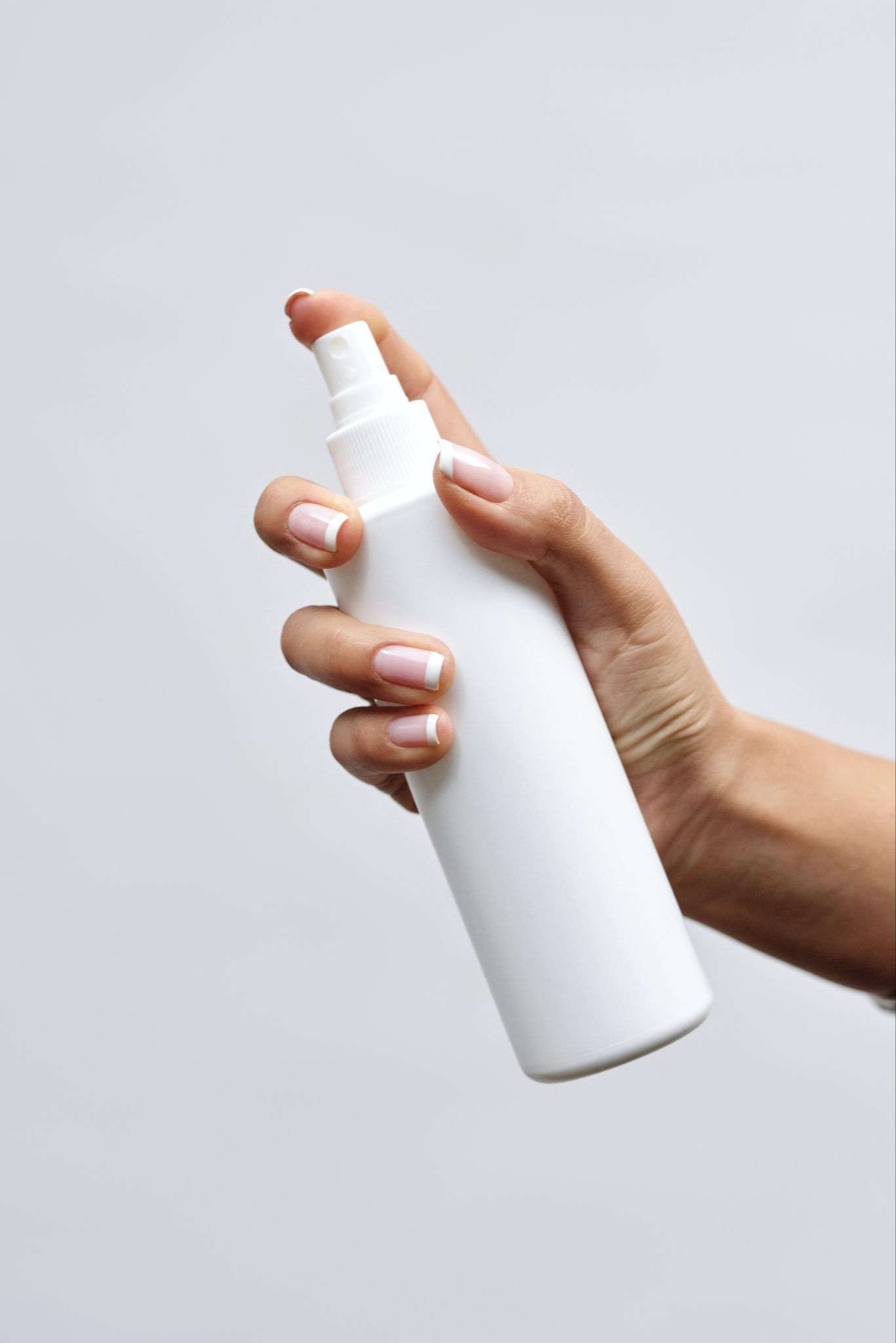 7 Advantages of using a Pain Spray to Ease Your Pain - Webcing